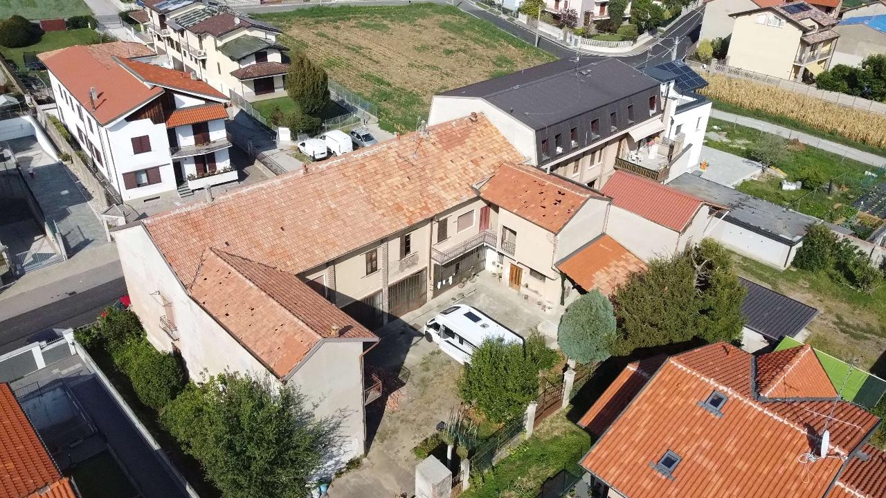 Porzione di casa in vendita a Rovello Porro