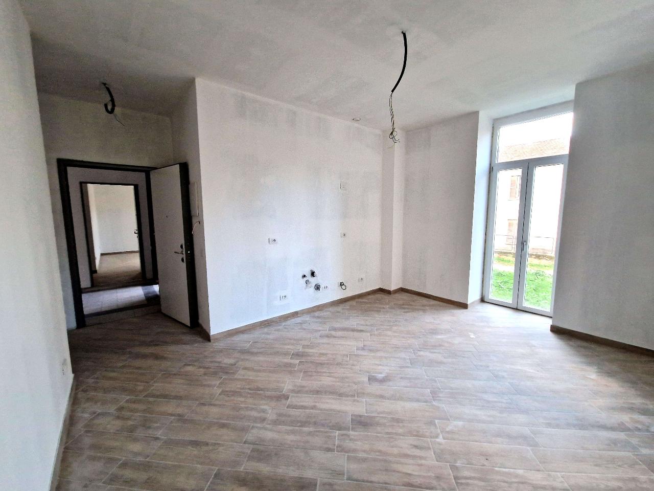 Appartamento in affitto a Cantu'