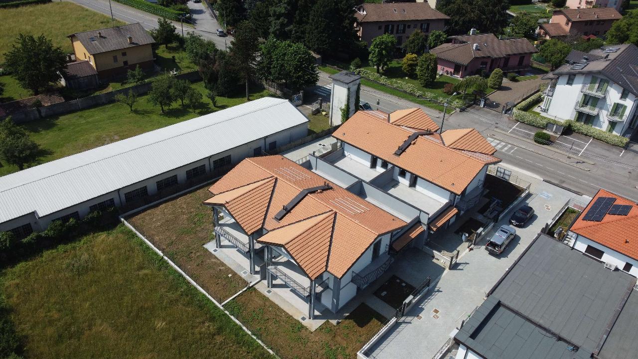 Appartamento in affitto a Vedano Olona