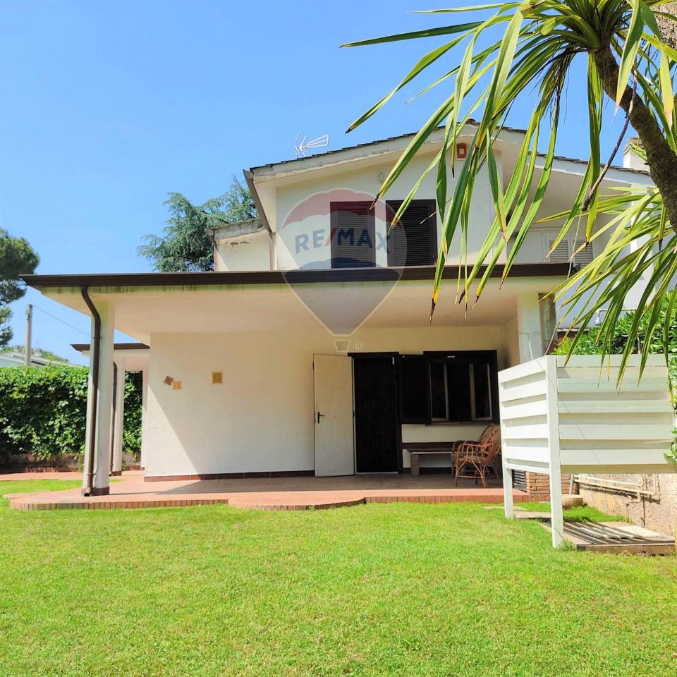 Villa in vendita a Sabaudia