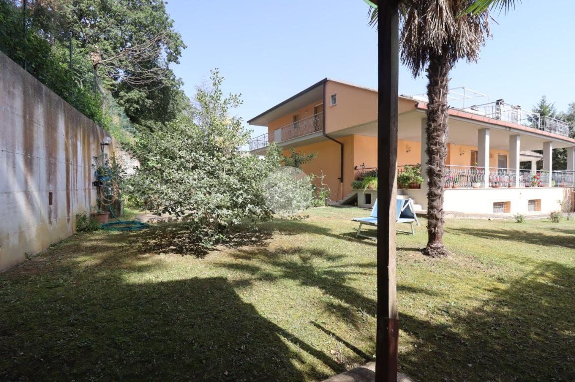 Villa in vendita a Acquaviva Picena