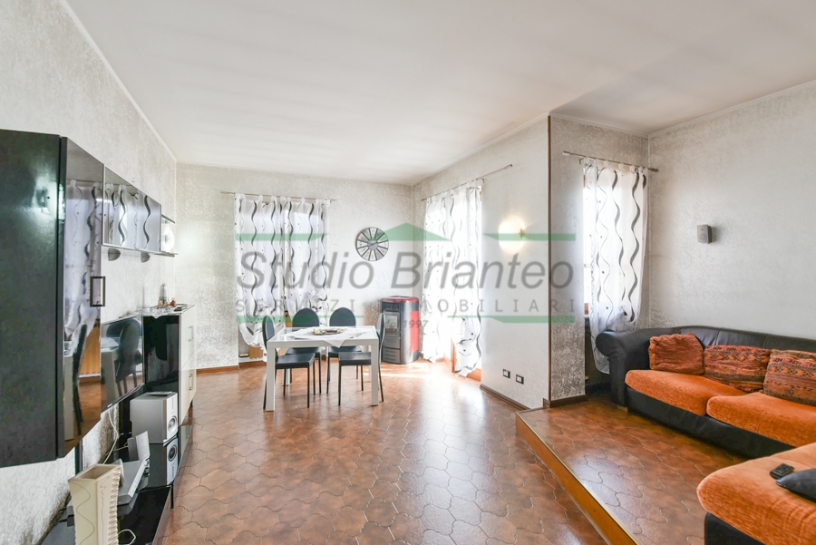 Appartamento in vendita a Seveso