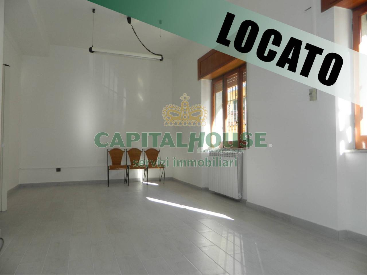 Ufficio in affitto a Afragola