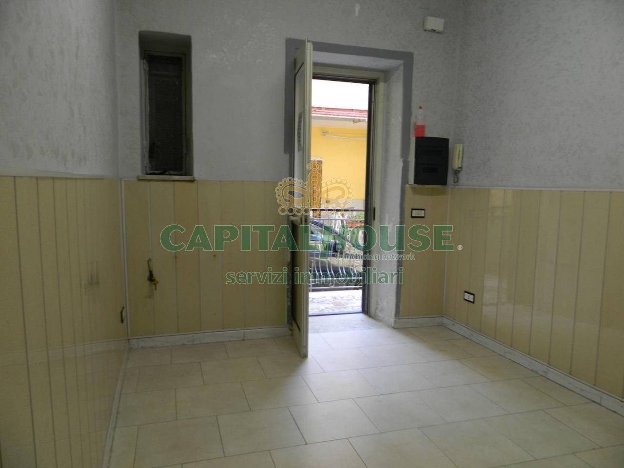 Ufficio in affitto a Afragola