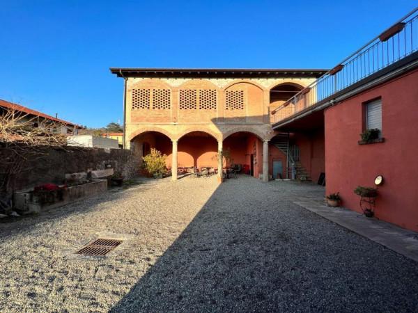 Palazzo in vendita a Cocquio Trevisago