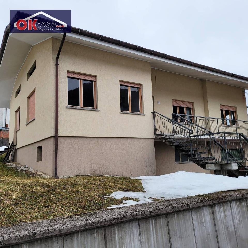 Villa in vendita a Socchieve