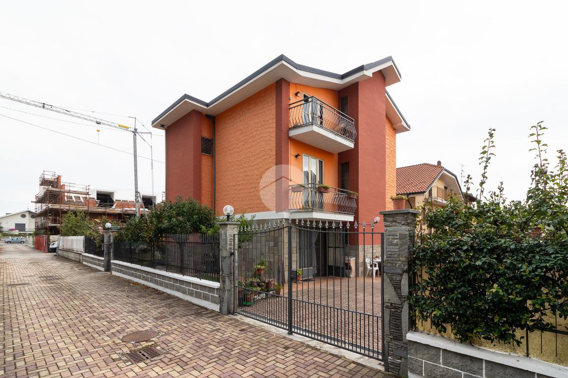 Villa in vendita a Caselle Torinese
