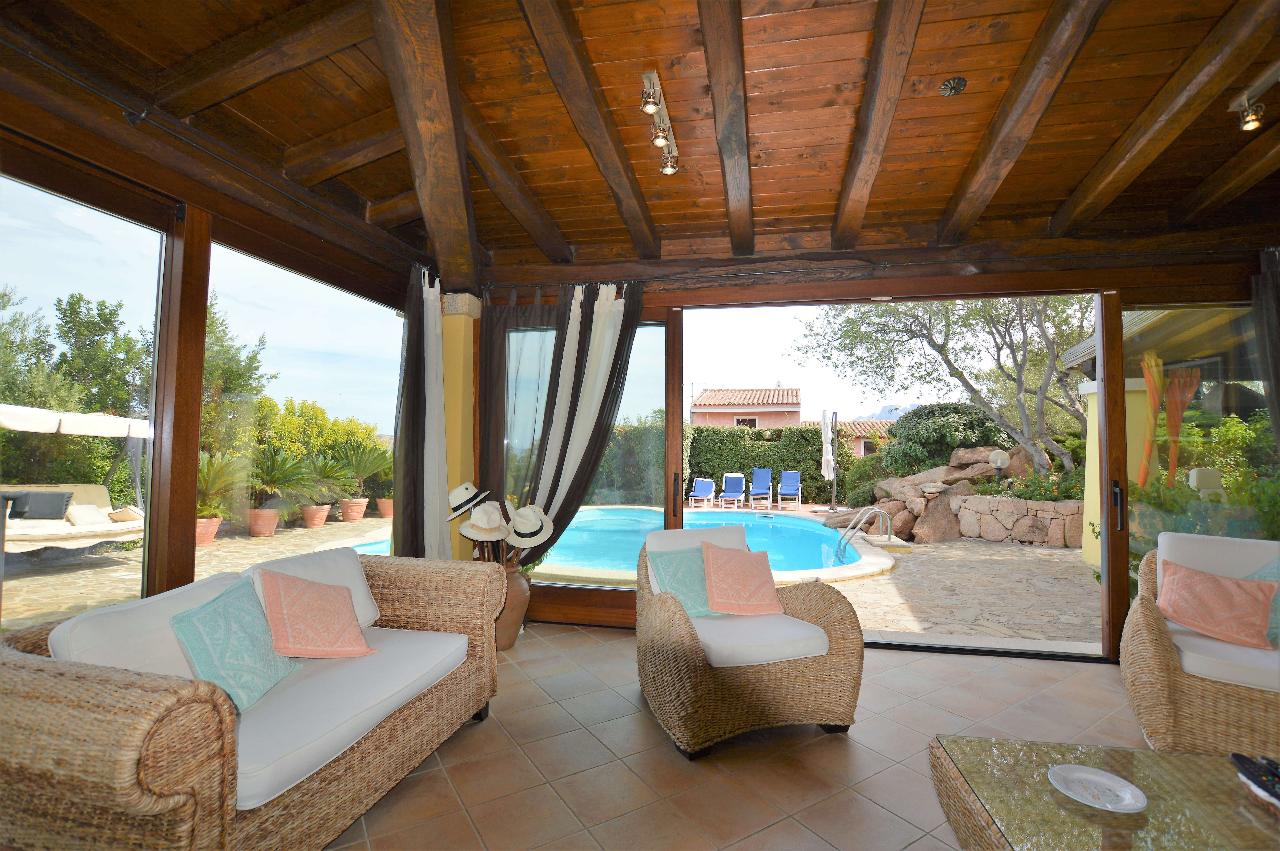 Casa indipendente in vendita a Loiri Porto San Paolo