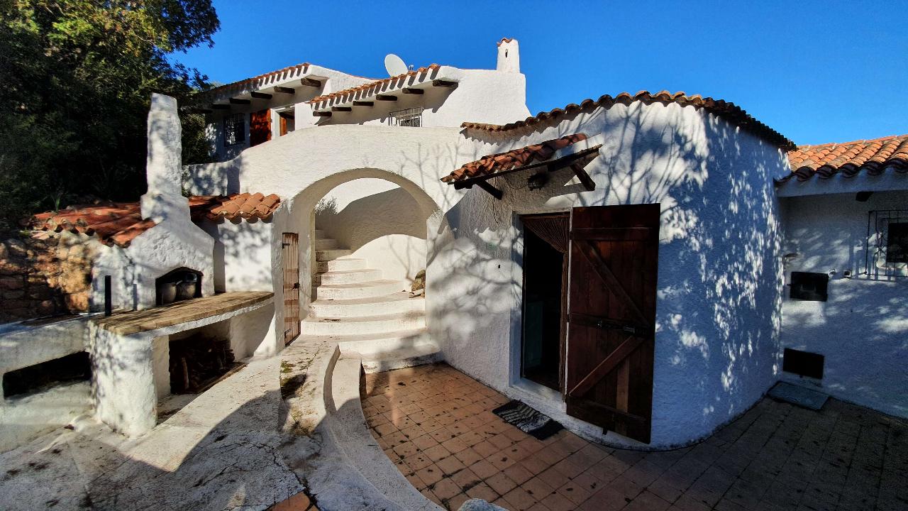 Villa unifamiliare in vendita a Loiri Porto San Paolo