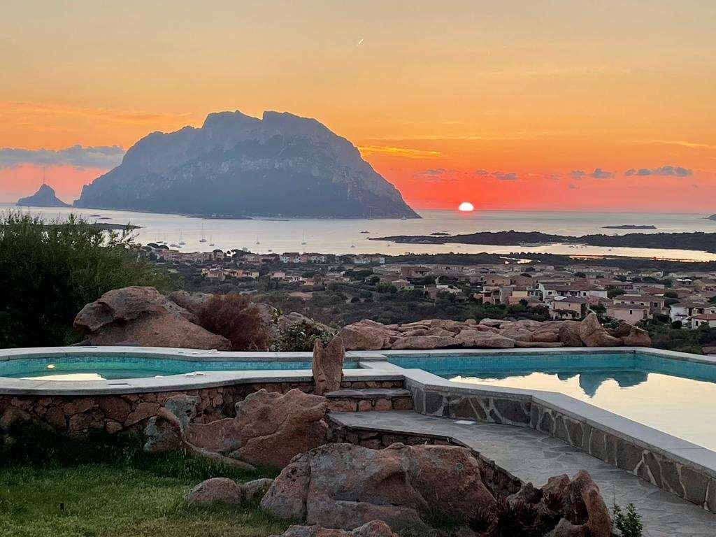 Villa unifamiliare in vendita a Loiri Porto San Paolo