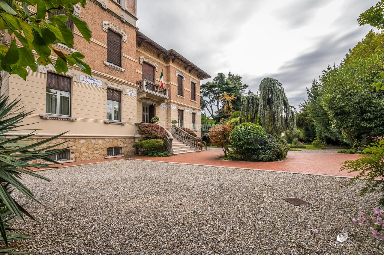 Villa in vendita a Chiari