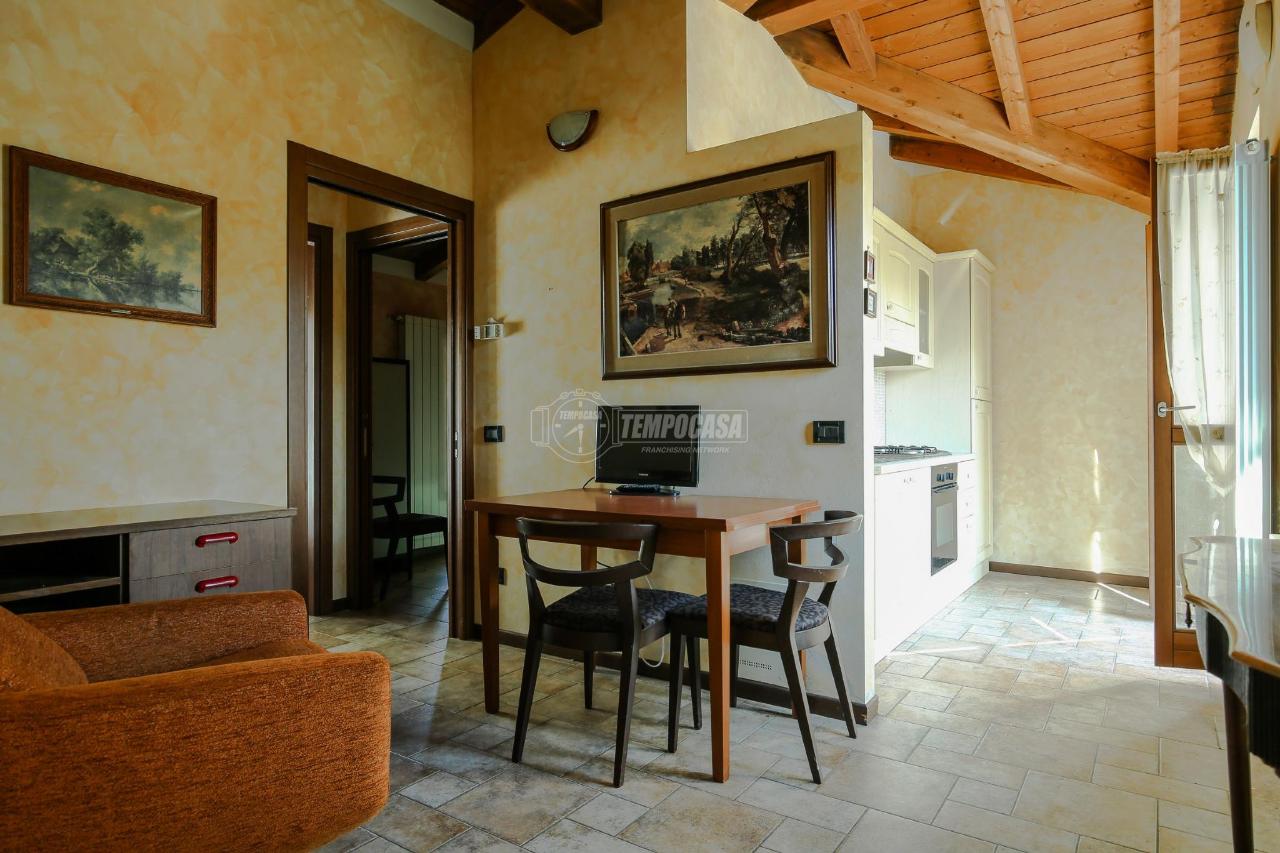 Casa indipendente in vendita a Spinadesco