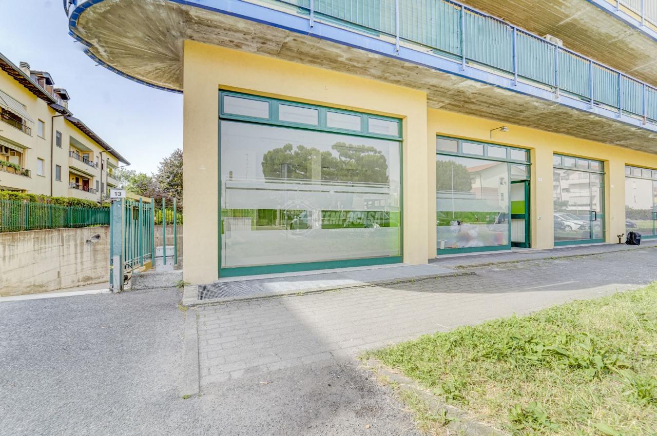Negozio in vendita a Fagnano Olona