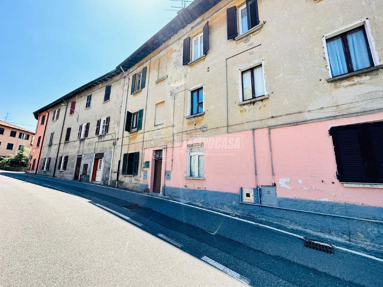 Palazzo in vendita a Grandate