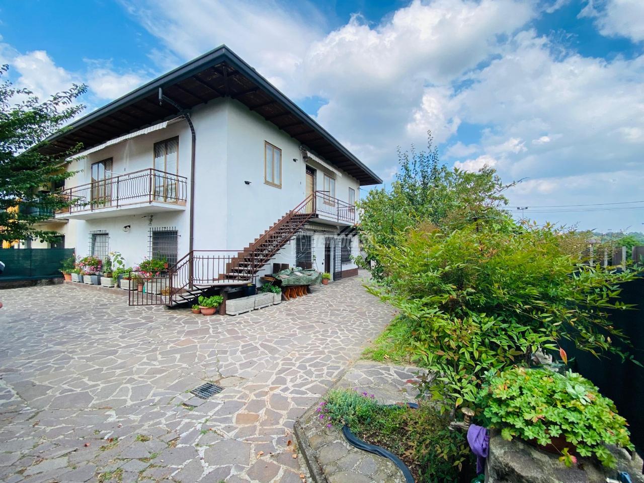 Casa indipendente in vendita a Fino Mornasco