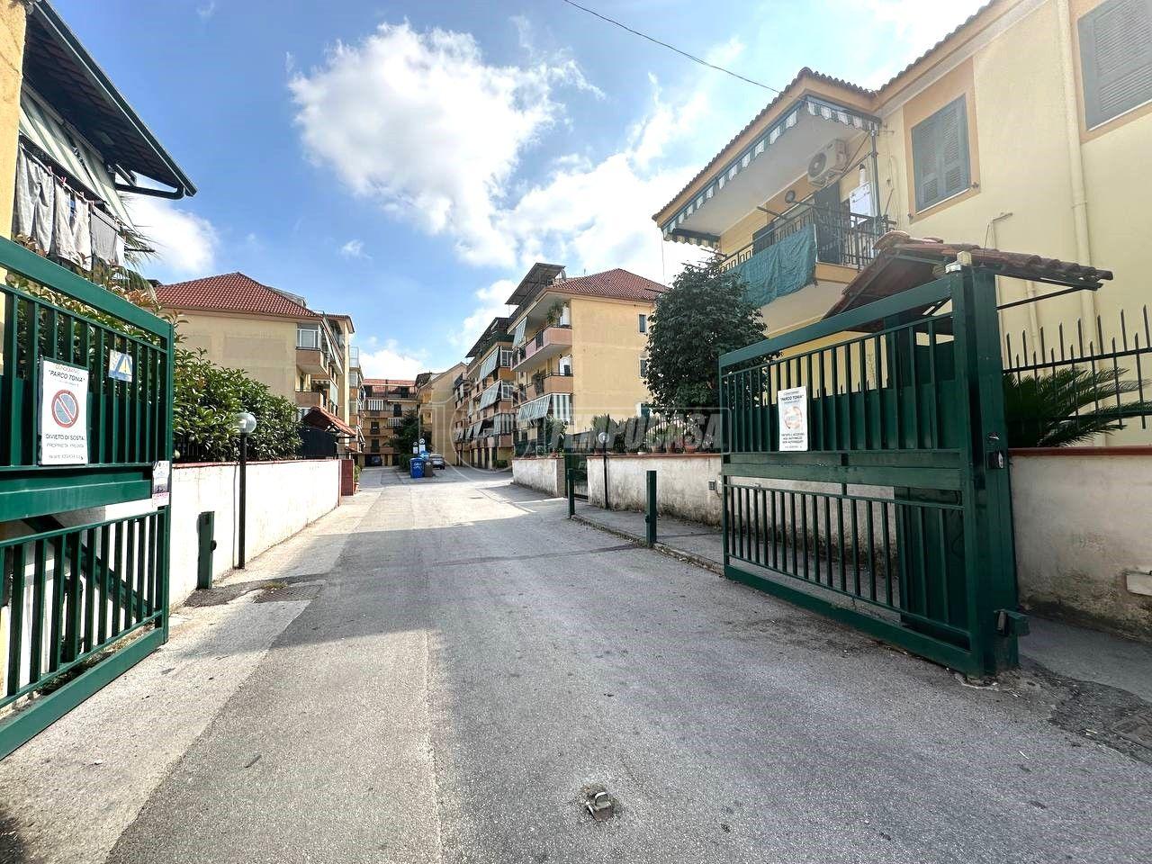 Appartamento in vendita a Giugliano In Campania