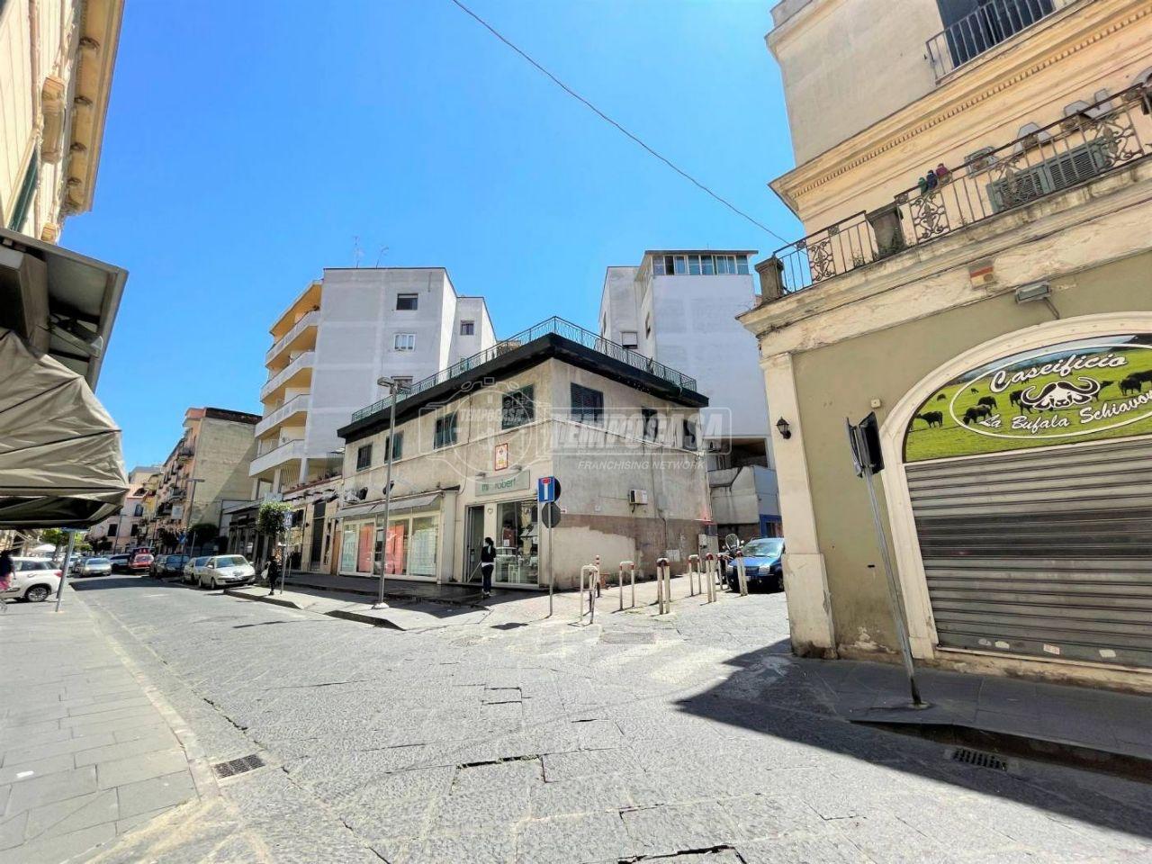 Appartamento in affitto a Giugliano In Campania