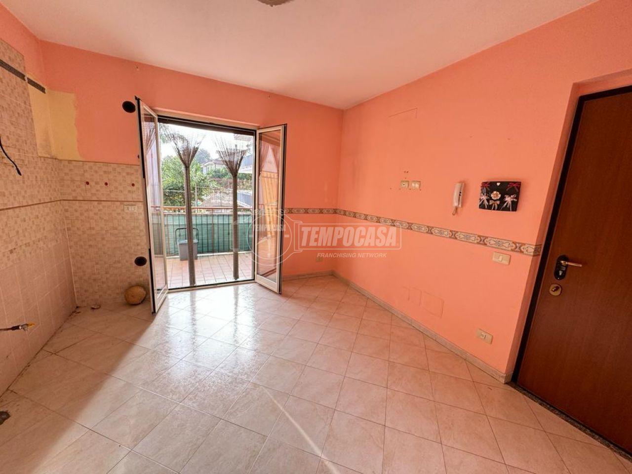 Appartamento in vendita a Giugliano In Campania