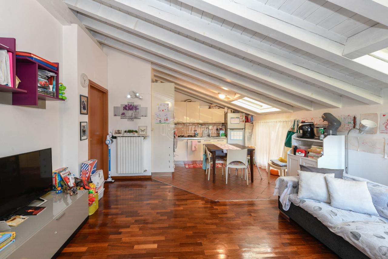 Appartamento in vendita a Lonato