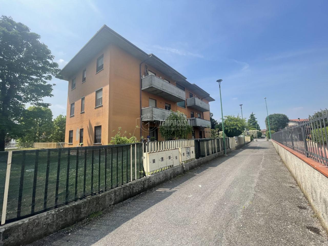 Trilocale in Via Piemonte, Ghisalba