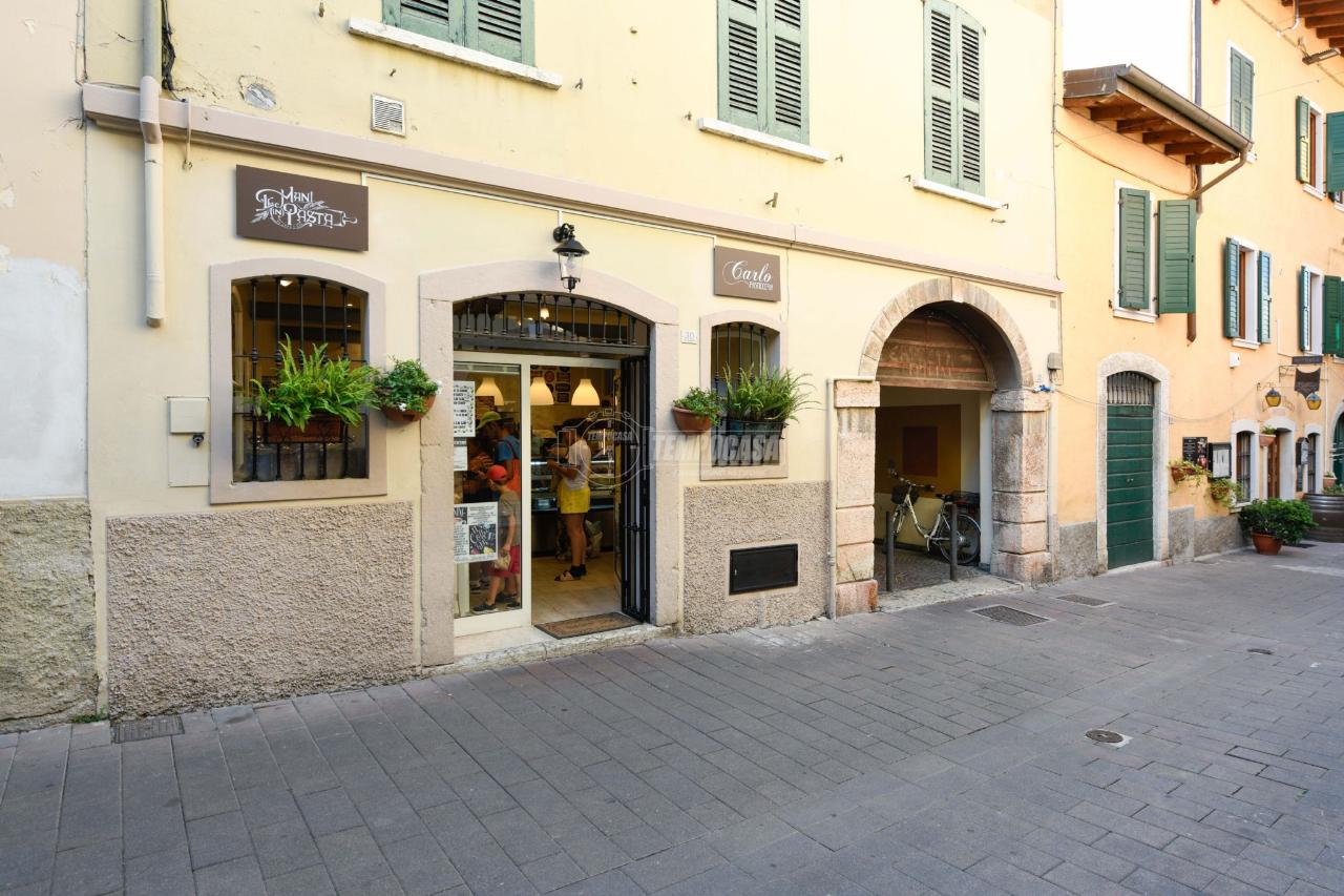 Palazzo storico in vendita a Toscolano Maderno