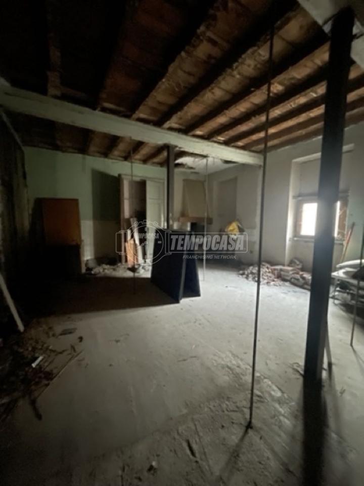 Appartamento in vendita a Roe' Volciano