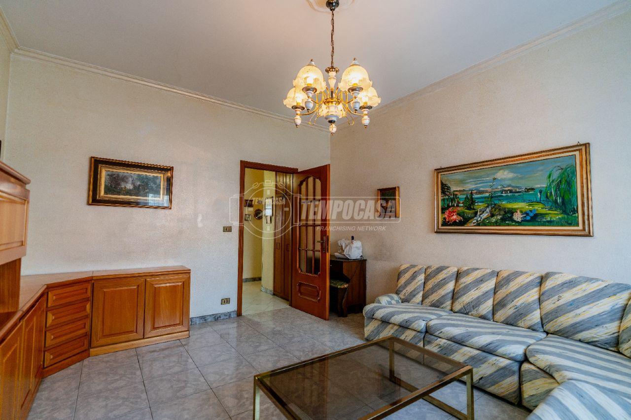 Quadrilocale in Via Giovanni Bovetti 4, Torino