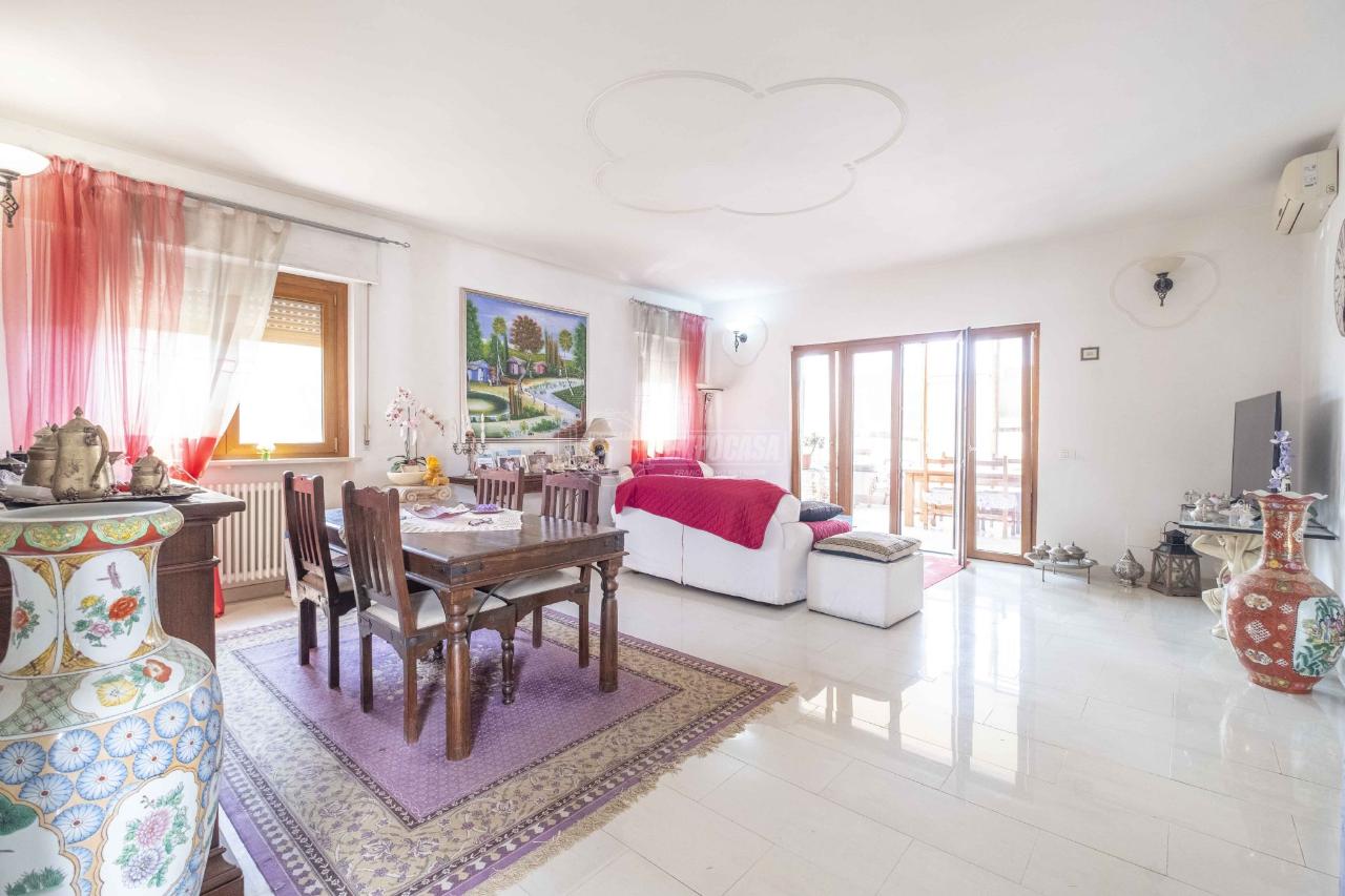 Villa in vendita a Caresanablot