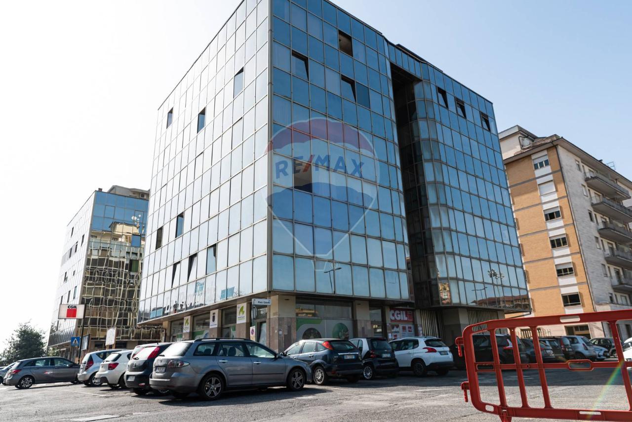 Ufficio in vendita a Frosinone