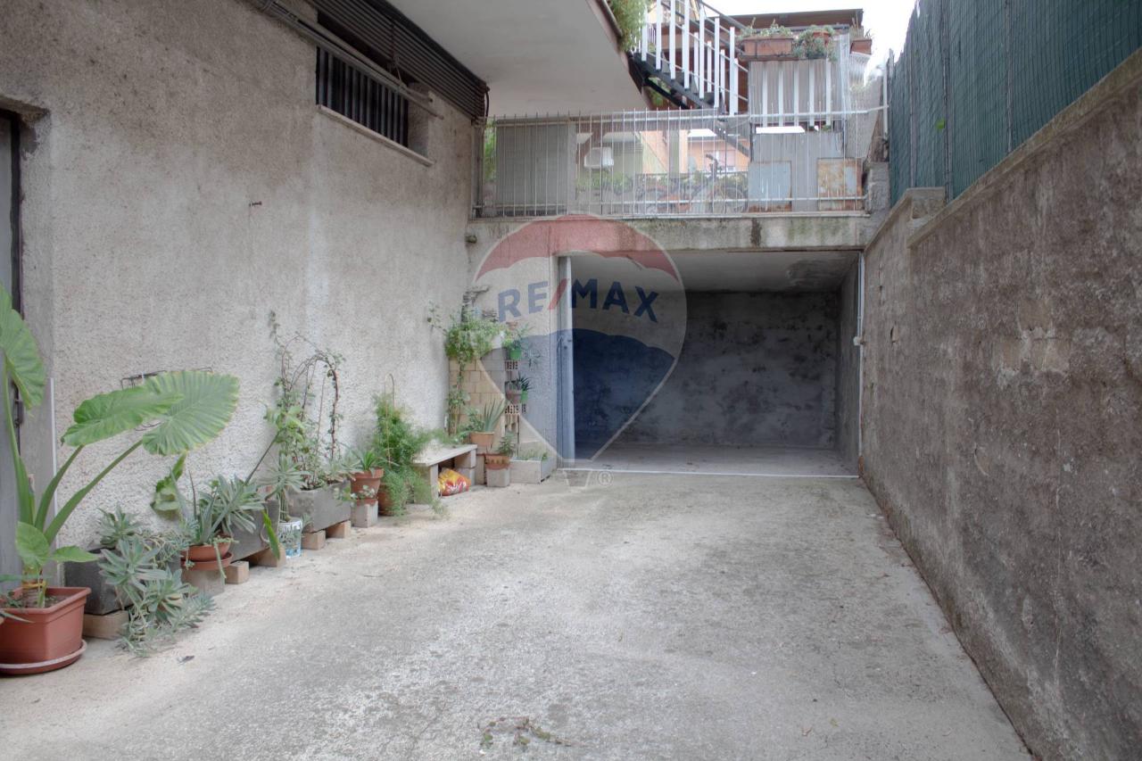 Box in vendita a Roma