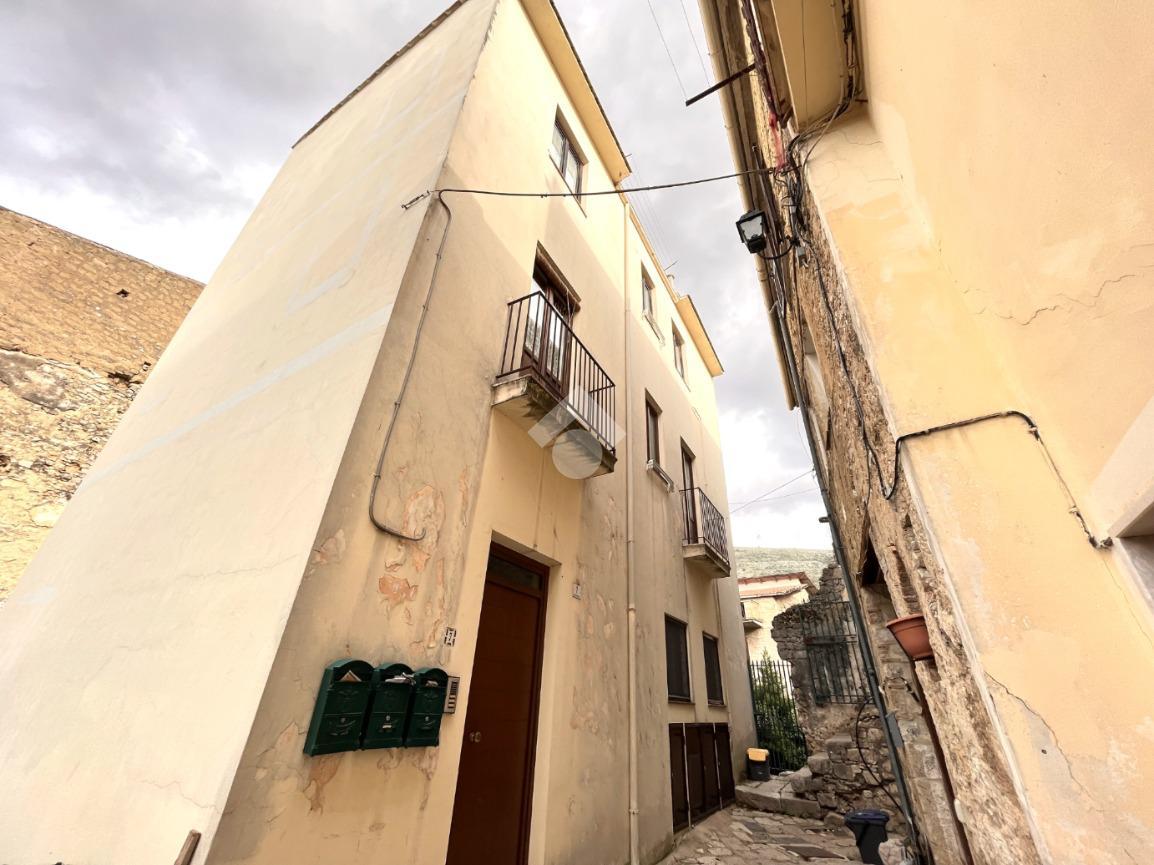 Appartamento in vendita a Fondi