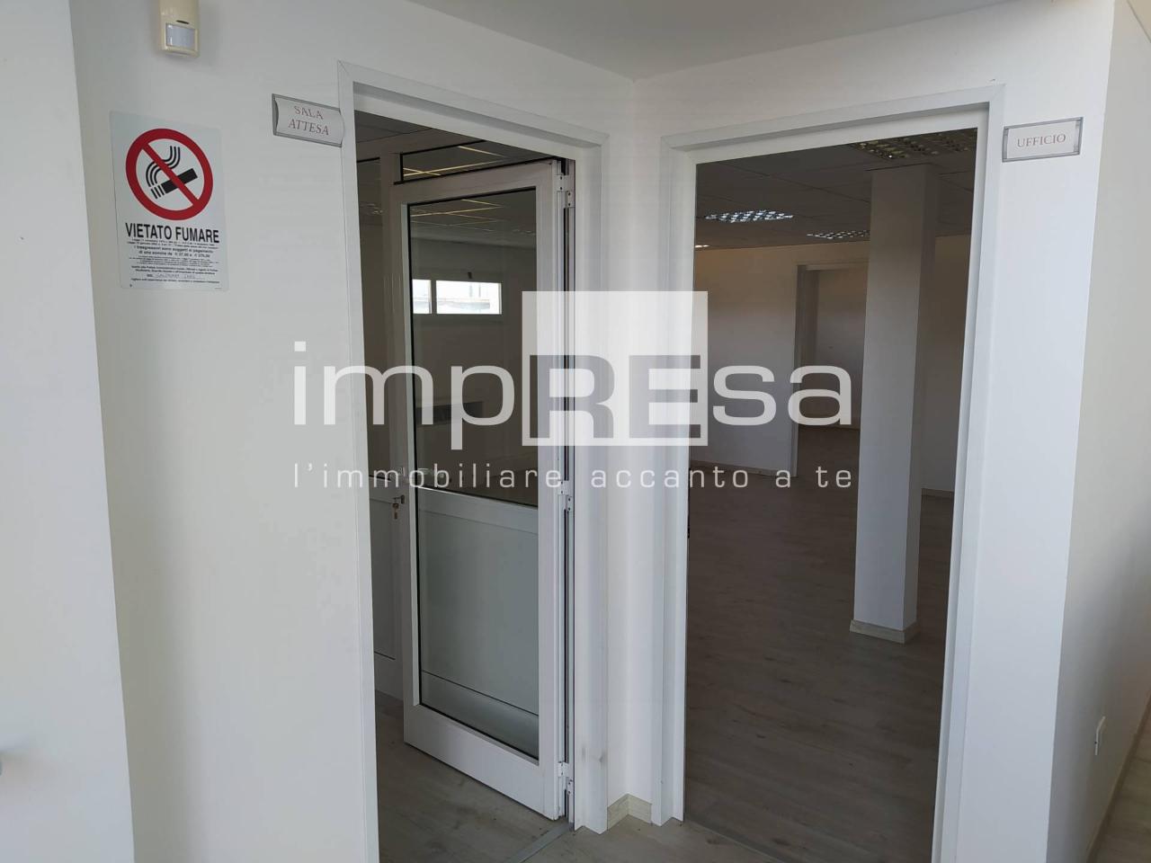 Negozio in affitto a Monastier Di Treviso