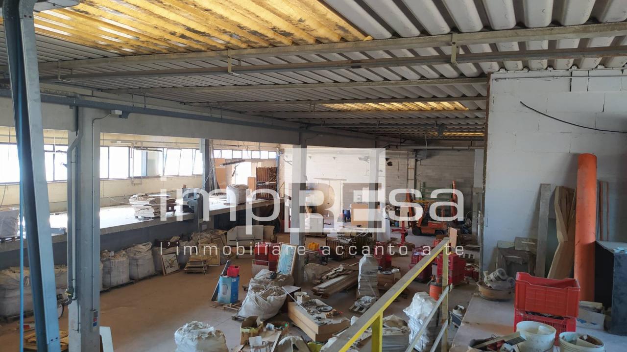 Capannone in vendita a Meolo
