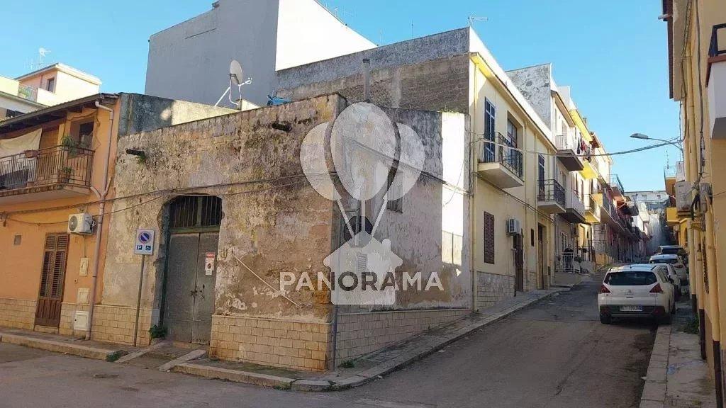 Magazzino in vendita a Balestrate