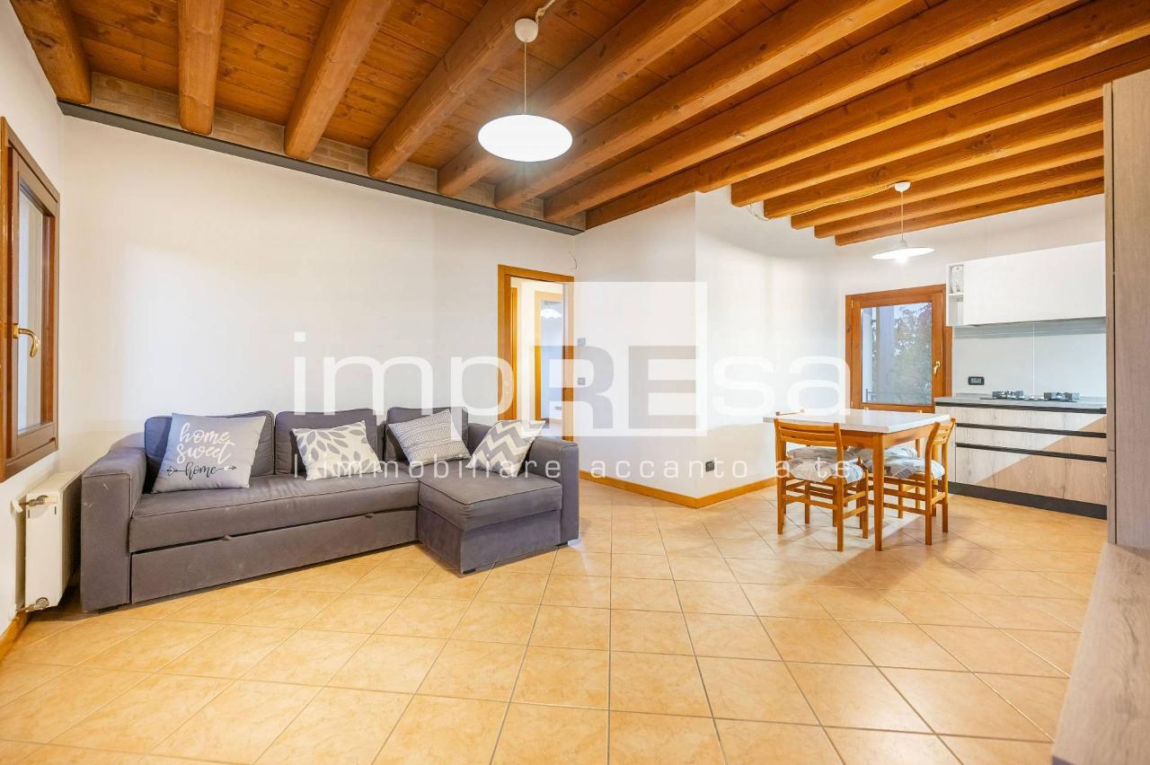 Appartamento in vendita a Susegana