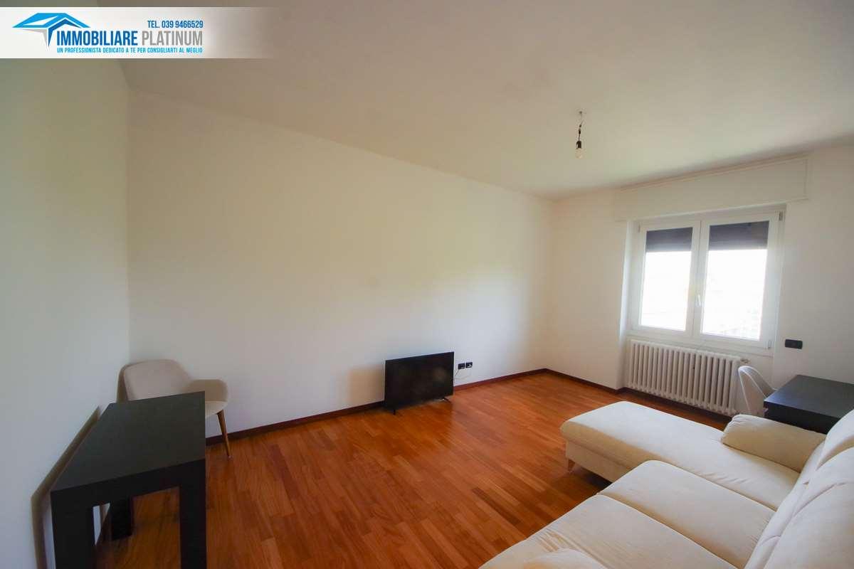 Appartamento in vendita a Mariano Comense