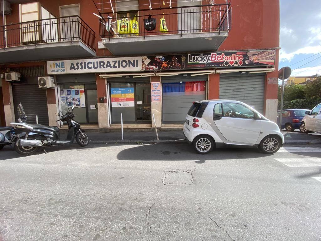 Locale commerciale in vendita a Catania