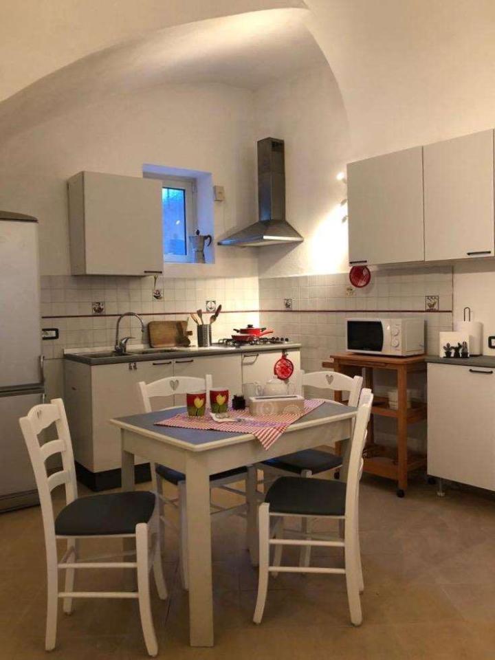 Appartamento in vendita a Albenga