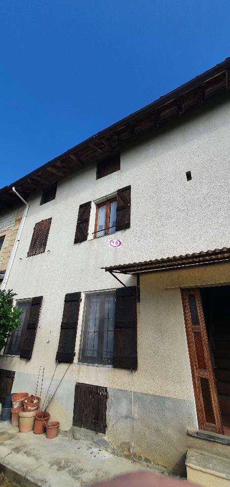 Casa indipendente in vendita a Camagna Monferrato