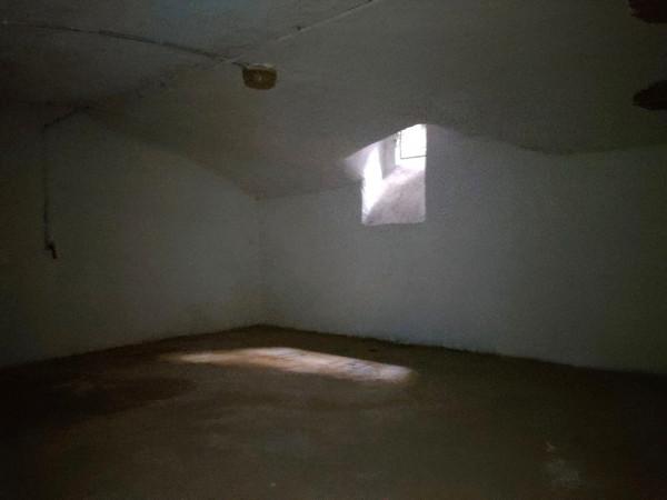 Magazzino in vendita a Firenze