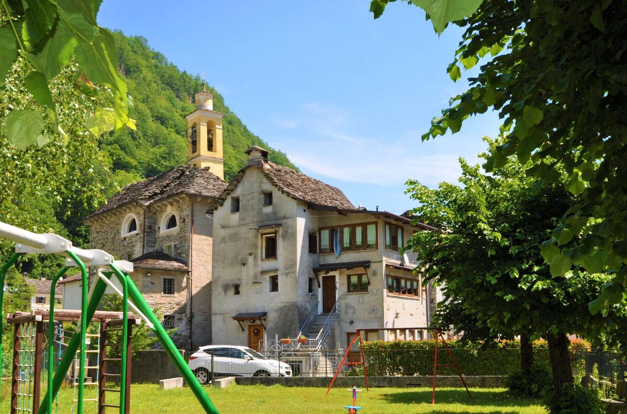 Casa indipendente in vendita a Bannio Anzino