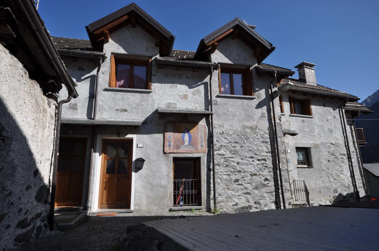 Appartamento in vendita a Antrona Schieranco