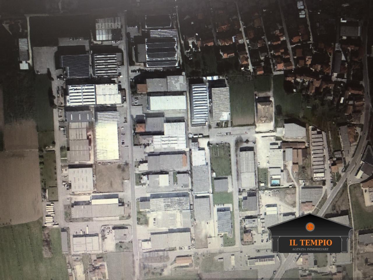 Capannone in vendita a Nove