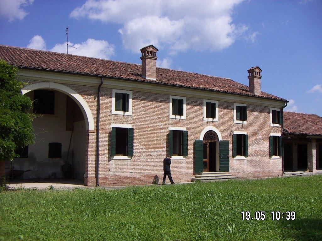 Cascina in vendita a Casale Di Scodosia