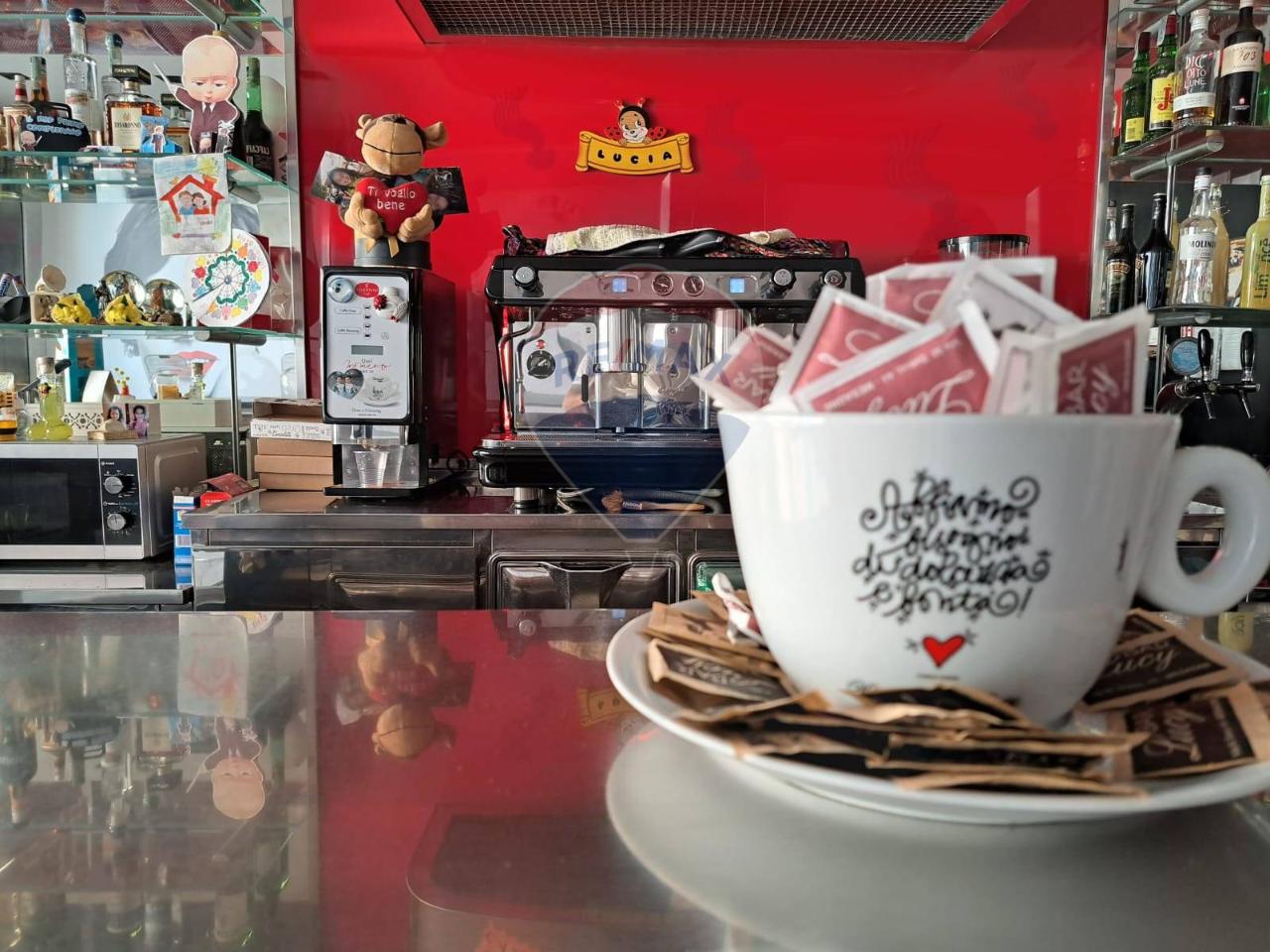 Esercizio commerciale in vendita a Mesagne