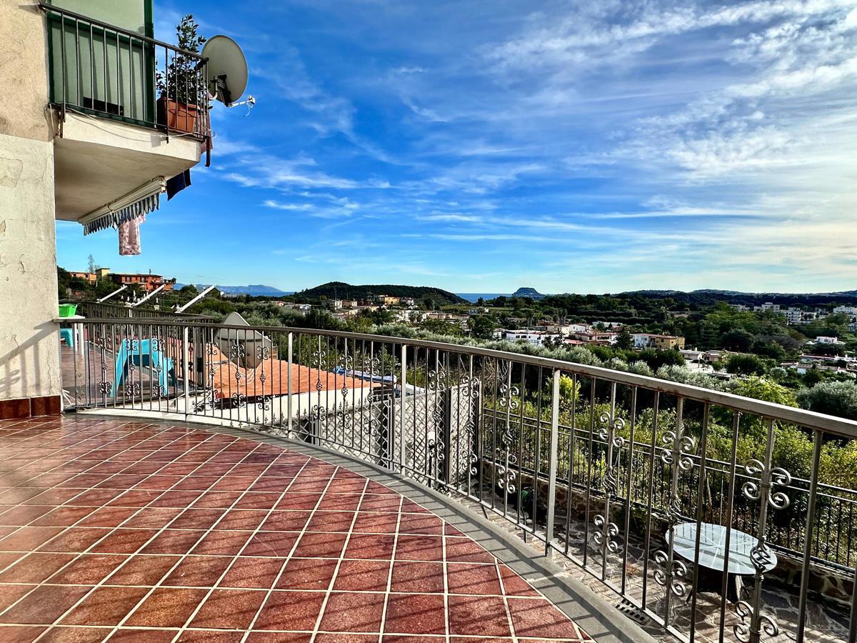 Villa a schiera in vendita a Pozzuoli