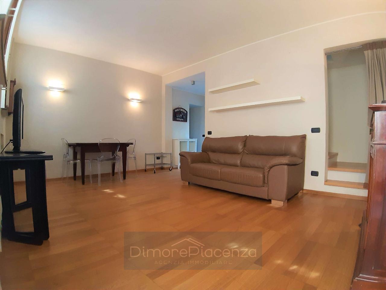 Casa indipendente in vendita a Piacenza