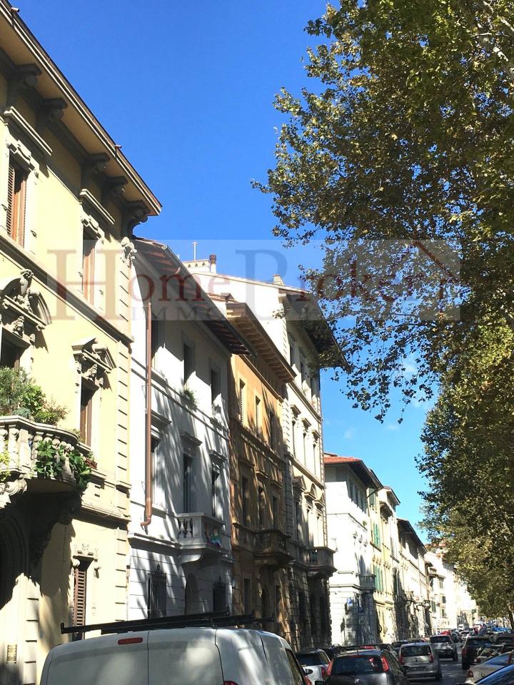 Appartamento in vendita a Firenze