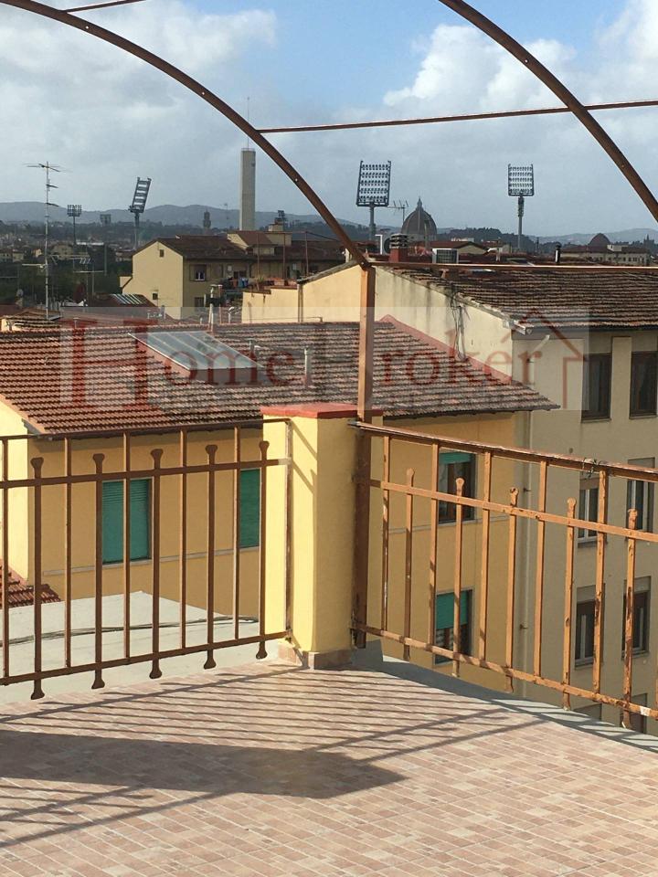 Appartamento in vendita a Firenze