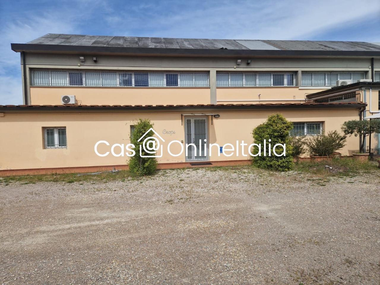 Palazzina commerciale in vendita a Scandicci